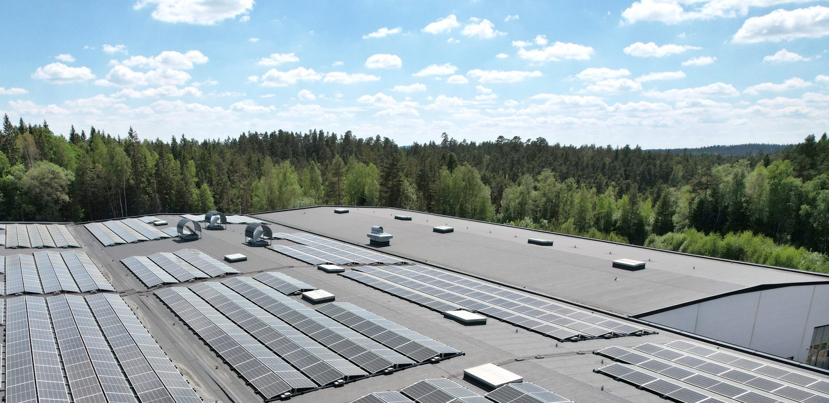 Nya lagkrav på solceller - vi reder ut vad som gäller | Soltech Energy – Vi är solteknologi